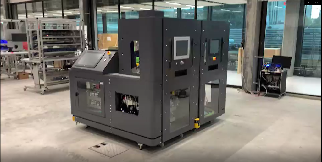 let us introduce you to the machine built by Seb'Automatisme for the ...